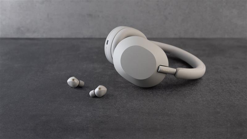 Finding your Headphones model name and serial number